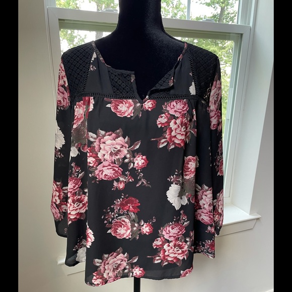 Rewind | Tops | Rewind Beautiful Black Sheer Flowy Blouse With Roses ...